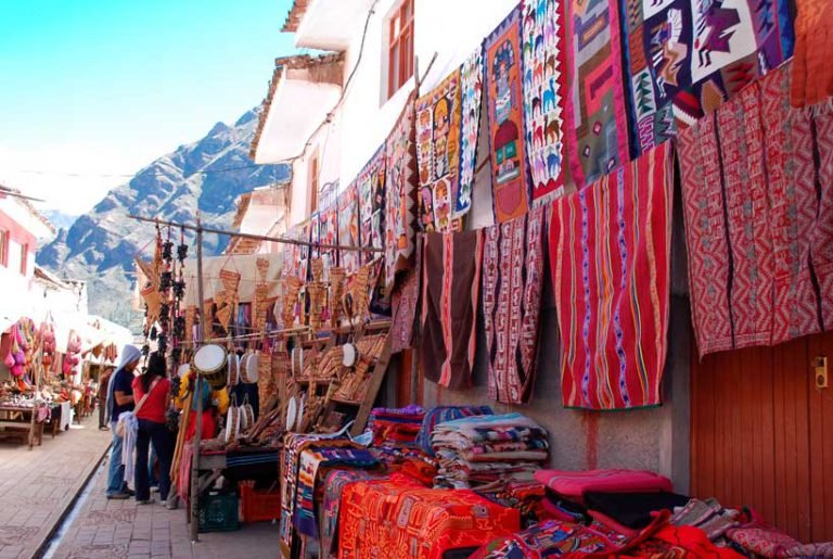 7-Day Nazca Lines & Machu Picchu Tour: Explore Peru's Gems